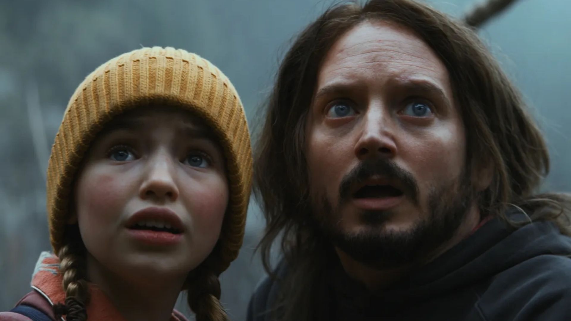 Revue du rat de bibliothèque | Elijah Wood mène un public instantané ...